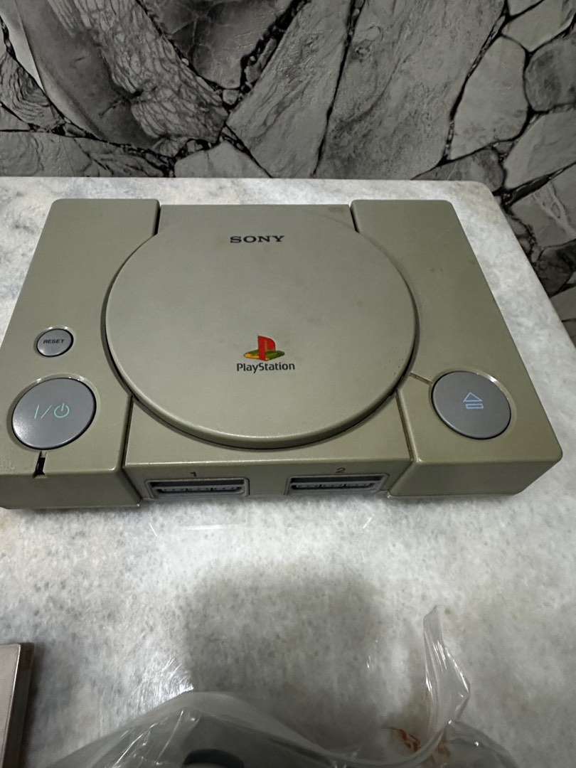 Vintage Sony PlayStation, Video Gaming, Video Game Consoles ...