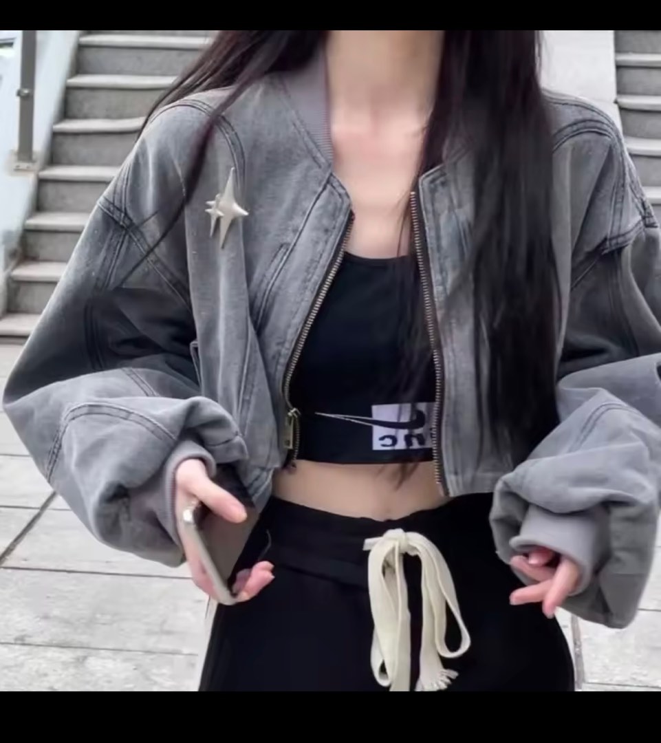 Y2k Grey Denim Jacket ( Preloved ), Women's Fashion, Coats, Jackets and ...