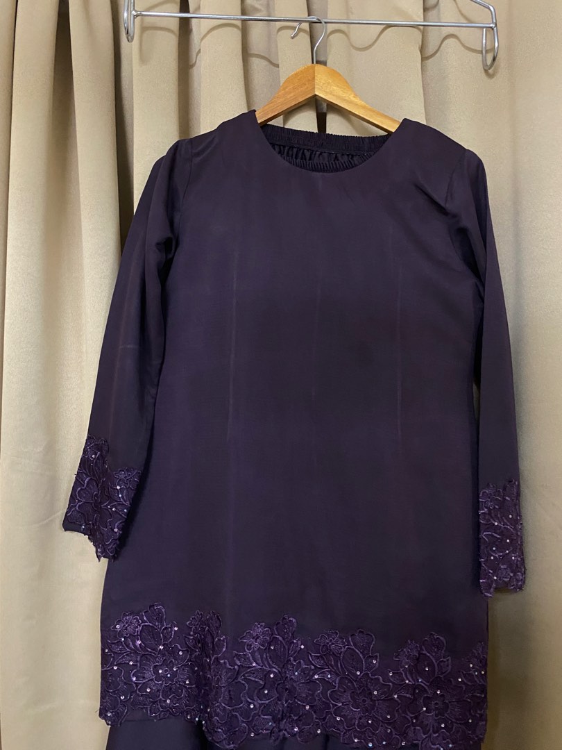 Baju Kurung Dark Purple, Women's Fashion, Muslimah Fashion, Baju Kurung ...