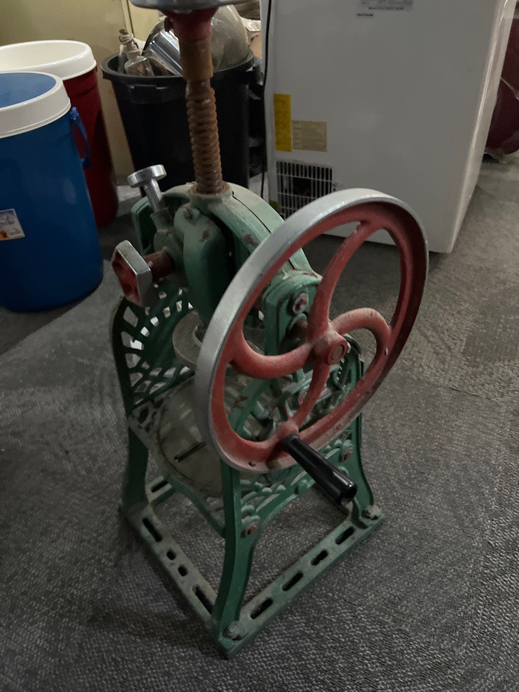 Cendol machine mesin, Furniture & Home Living, Kitchenware & Tableware ...