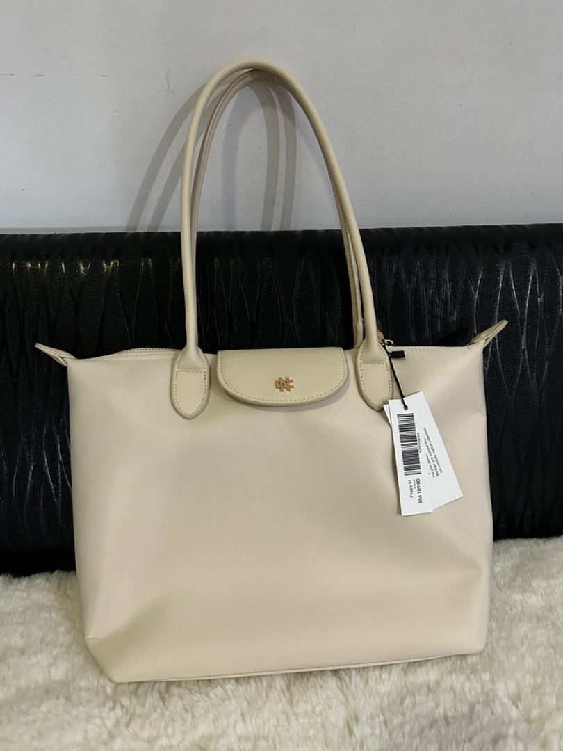 Christy Ng | Poppy Tote Bag (cream), Women's Fashion, Bags & Wallets, Tote Bags on Carousell