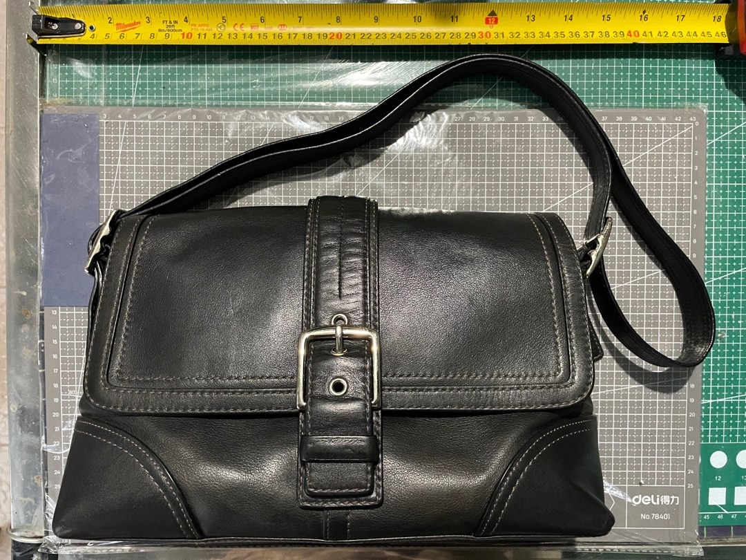 Coach Hampton F11196 black buckle flap cross body bag, Women's Fashion ...