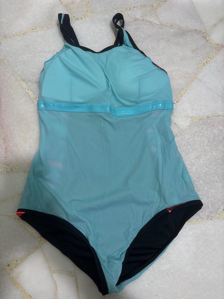 Decathlon one piece swimsuit, Women's Fashion, Swimwear, Bikinis ...