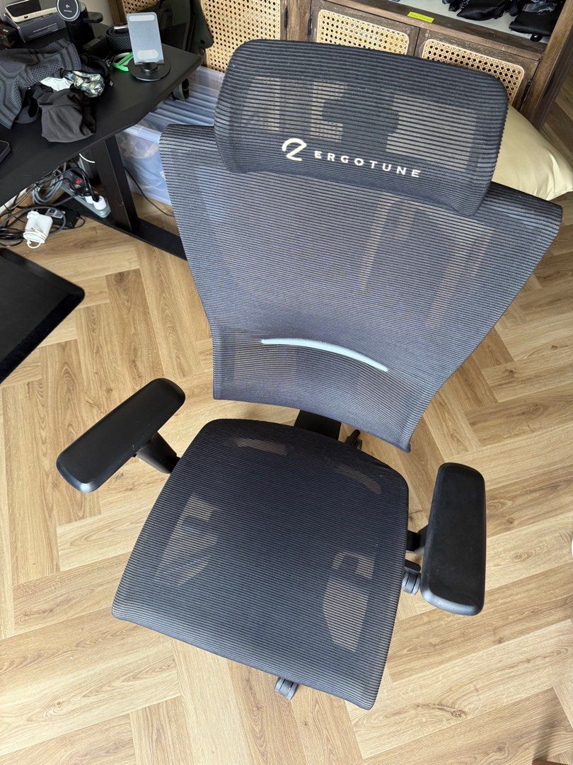 Moving house - Ergotune Supreme Mesh Office/ gamer chair, Furniture ...