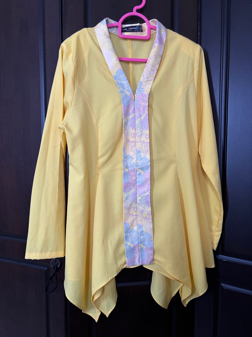GENE MARTINO Kurung Kebaya Batik Series in Yellow, Women's Fashion ...