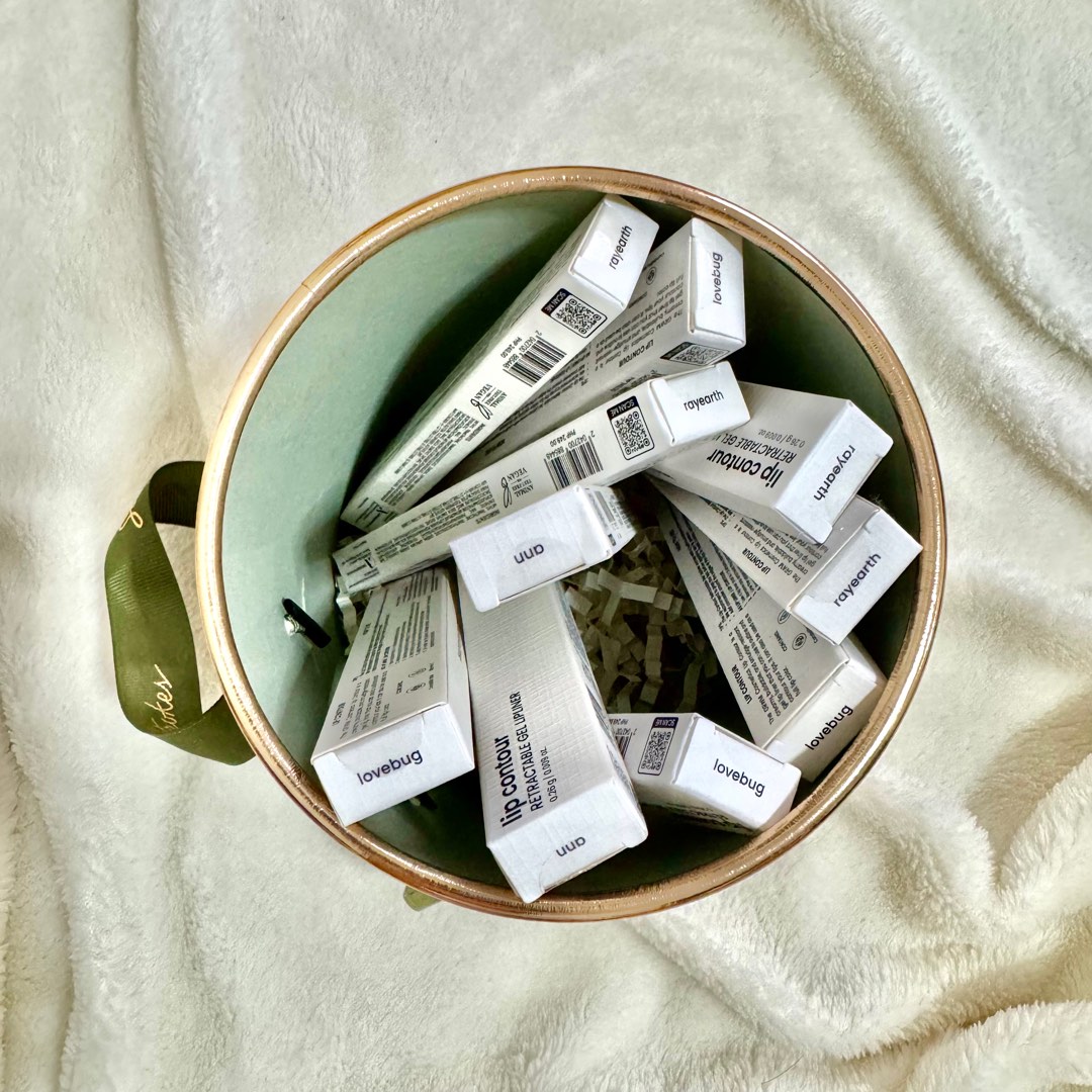 GRWM Lip Contour Ann Lovebug Rayearth, Beauty & Personal Care, Face ...