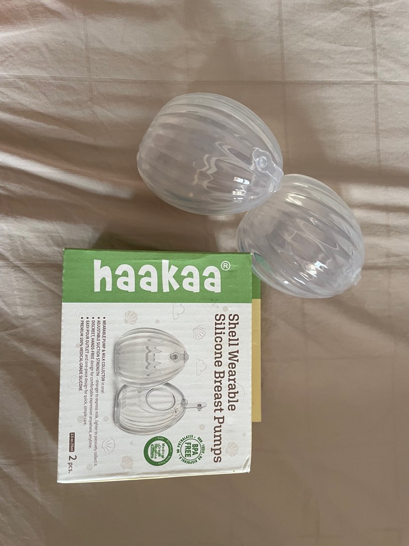Haakaa Shell Milk Collector Pump, Babies & Kids, Nursing & Feeding ...