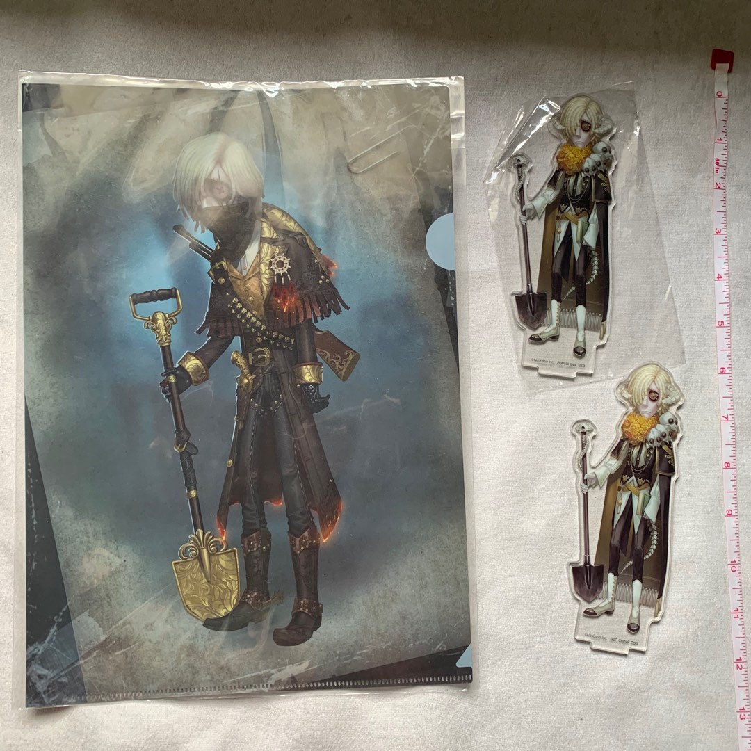 Identity V Gravekeeper Andrew Acrylic clearfile set IDV, Hobbies & Toys ...