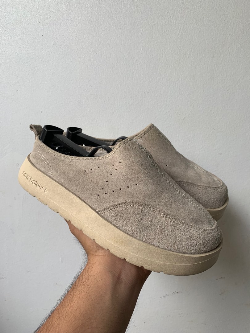 New Balance Clogs, Women's Fashion, Footwear, Sneakers on Carousell