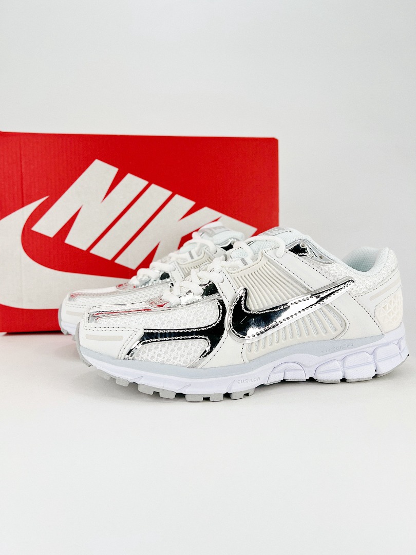 Nike Zoom Vomero 5 Chrome Toe, Women's Fashion, Footwear, Sneakers on ...