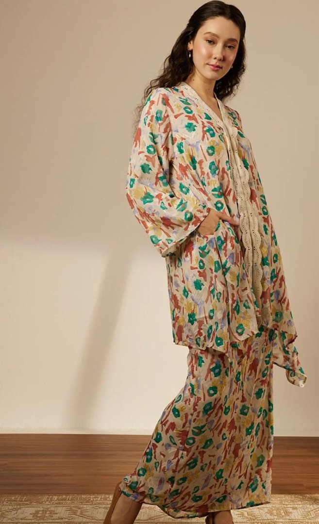 [Rent] Mimpikita Naya Cream Mono Long Kurung Set, Women's Fashion ...