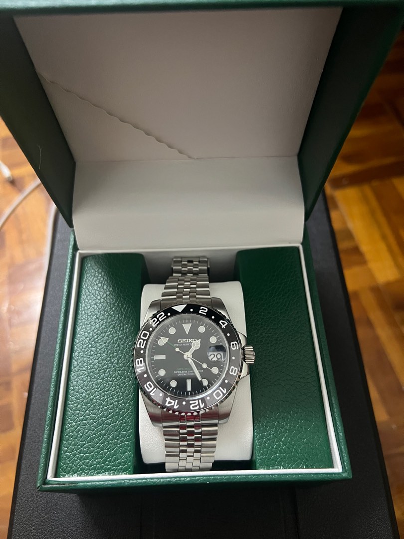 Seiko Mod GMT Bruce Wayne, Men's Fashion, Watches & Accessories ...