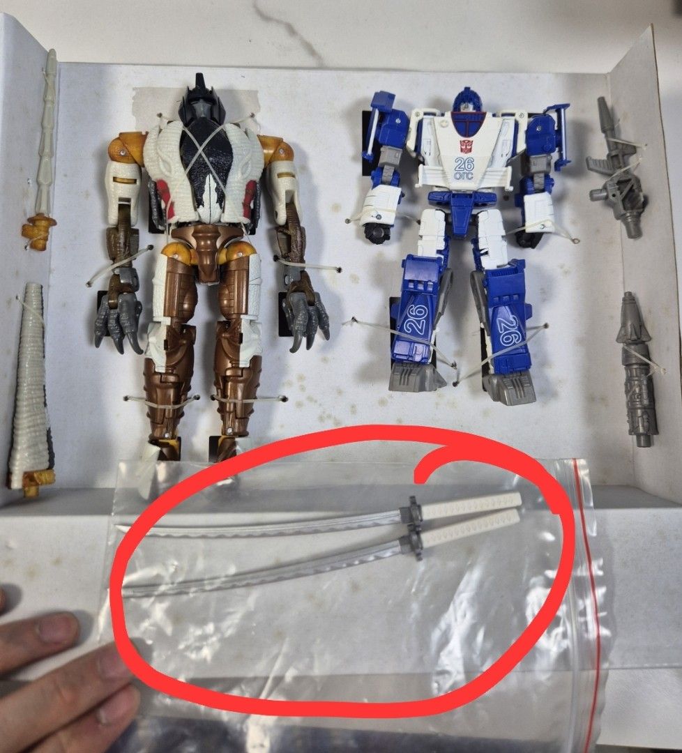 TRANSFORMER KINGDOM WFC BATTLE ACROSS TIME COLLECTION ( MAXIMAL ...