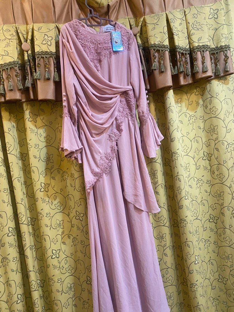 TRISYA DRESS HIJABISTA HUB, Women's Fashion, Dresses & Sets, Dresses on ...