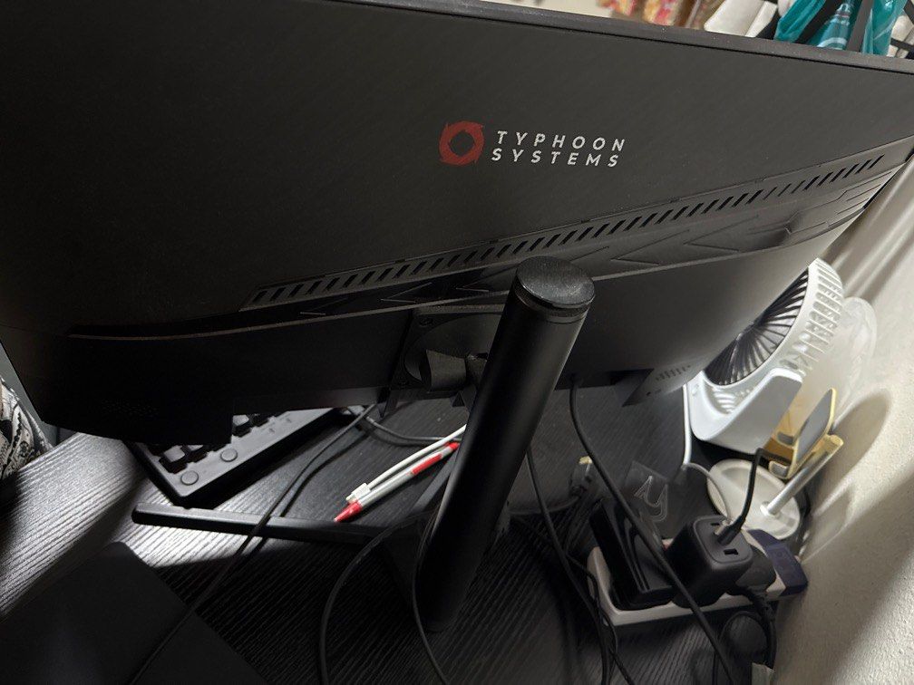 Typhoon TF 245-165 24.5 Inch Esports 165Hz (1920 * 1080) 1ms IPS panel ...