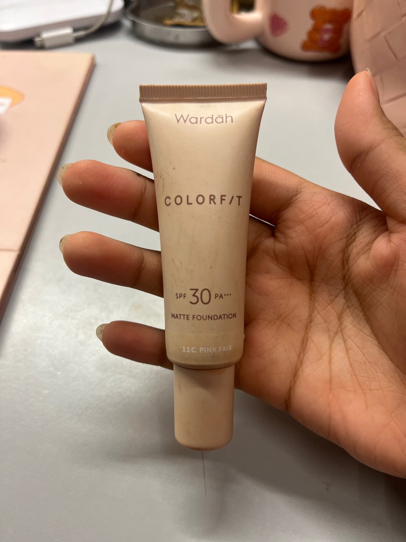 wardah colorfit foundation, Beauty & Personal Care, Face, Makeup on ...