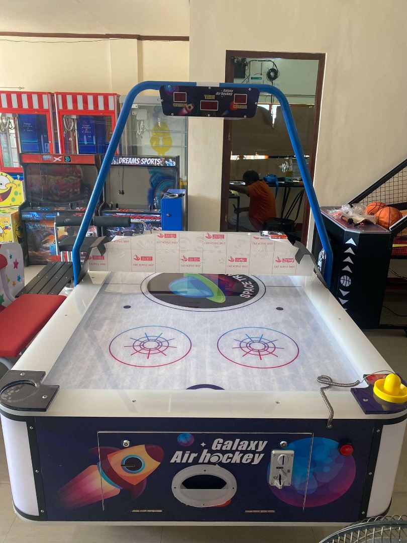 AIR HOCKEY ARCADE MACHINE ADULT SIZE, Hobbies & Toys, Toys & Games on ...