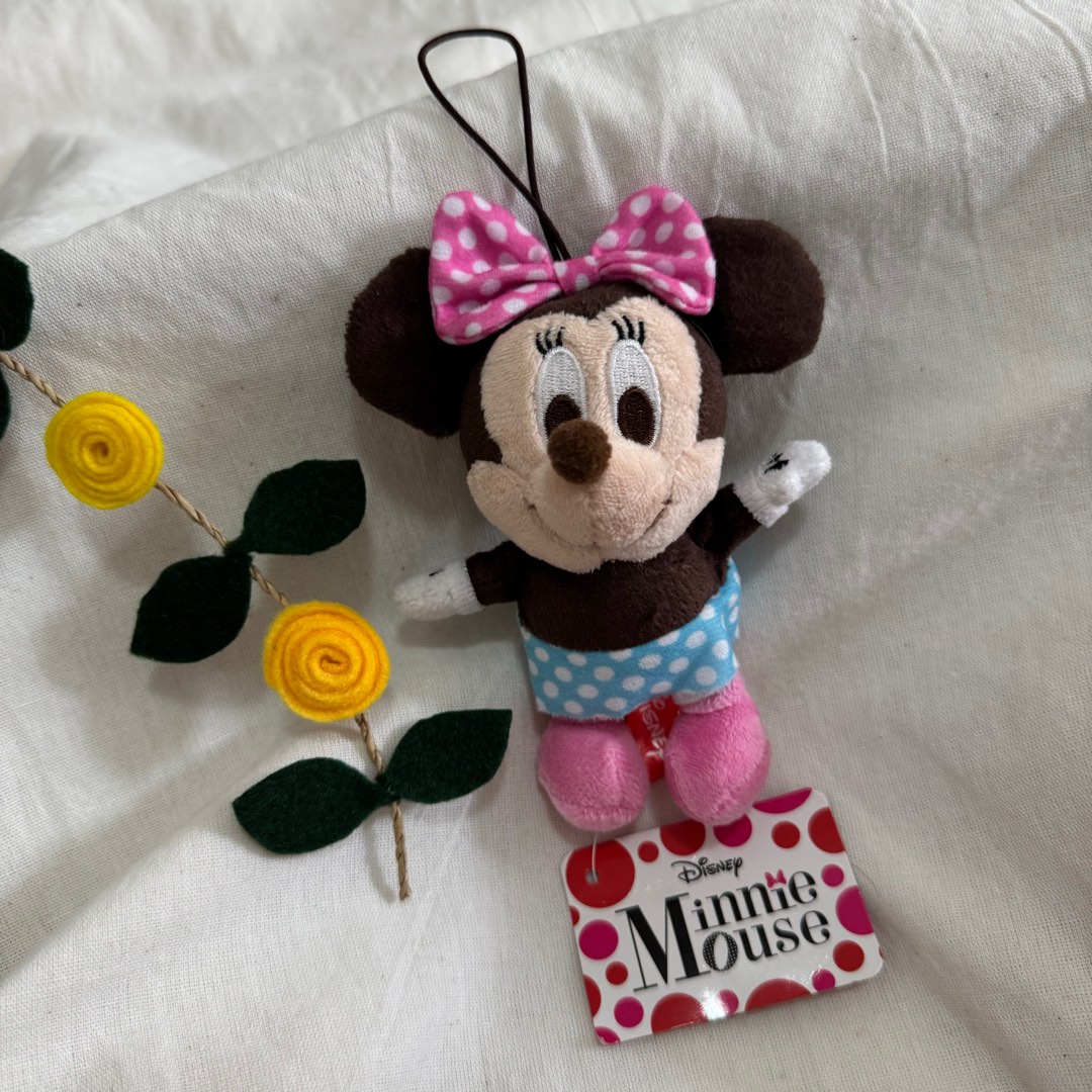 Boneka Minnie Mouse Disney Plush Toy, Toys & Collectibles, Mainan di ...