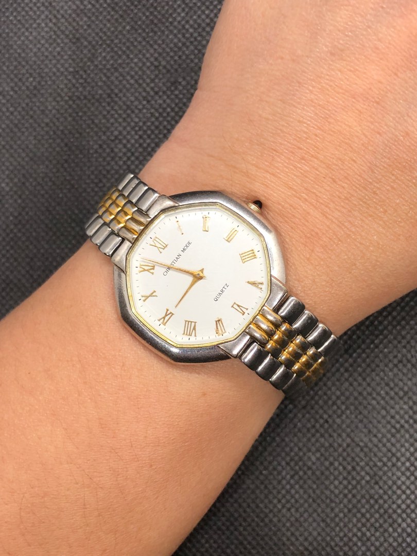 Christian Mode Roman Dial Vintage Quartz ladies watch, Women's Fashion ...