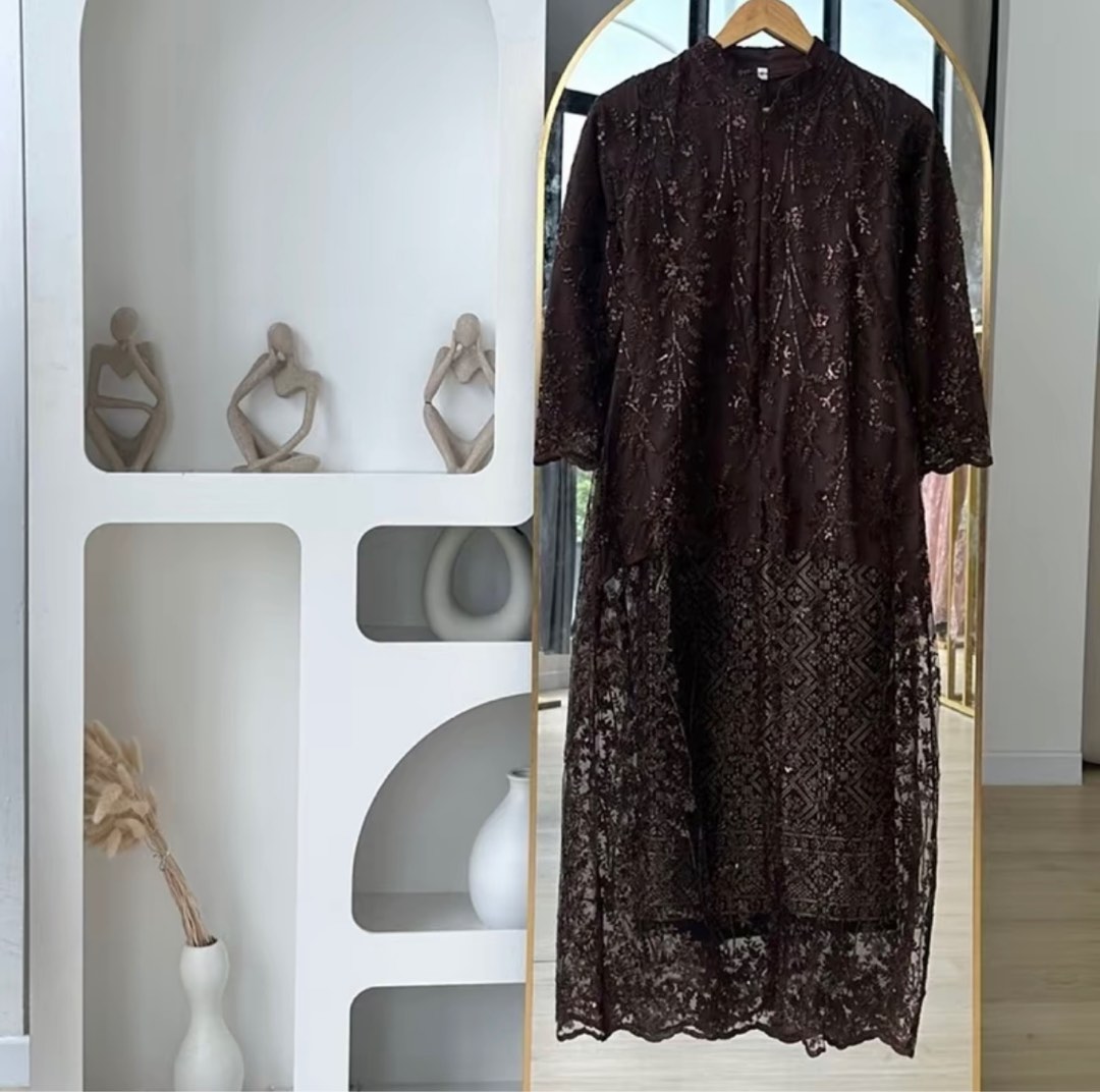 Delana kurung ceo chomel (rich brown), Women's Fashion, Muslimah ...