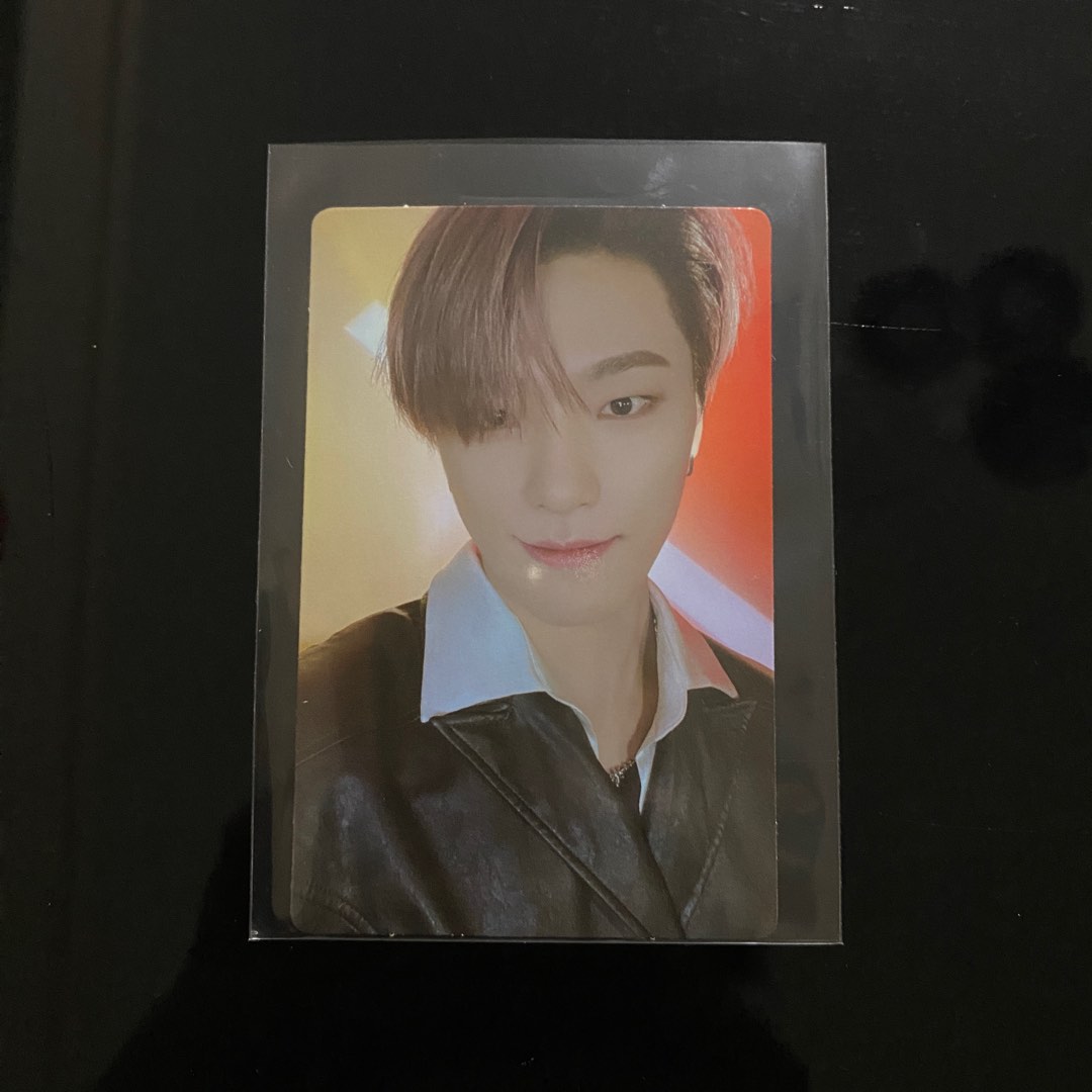 Dino Attacca PC, Hobbies & Toys, Memorabilia & Collectibles, K-Wave on ...