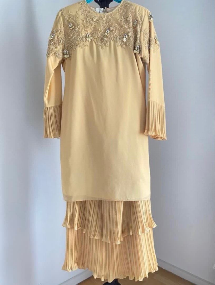 DPLKL baju kurung, Women's Fashion, Muslimah Fashion, Baju Kurung ...