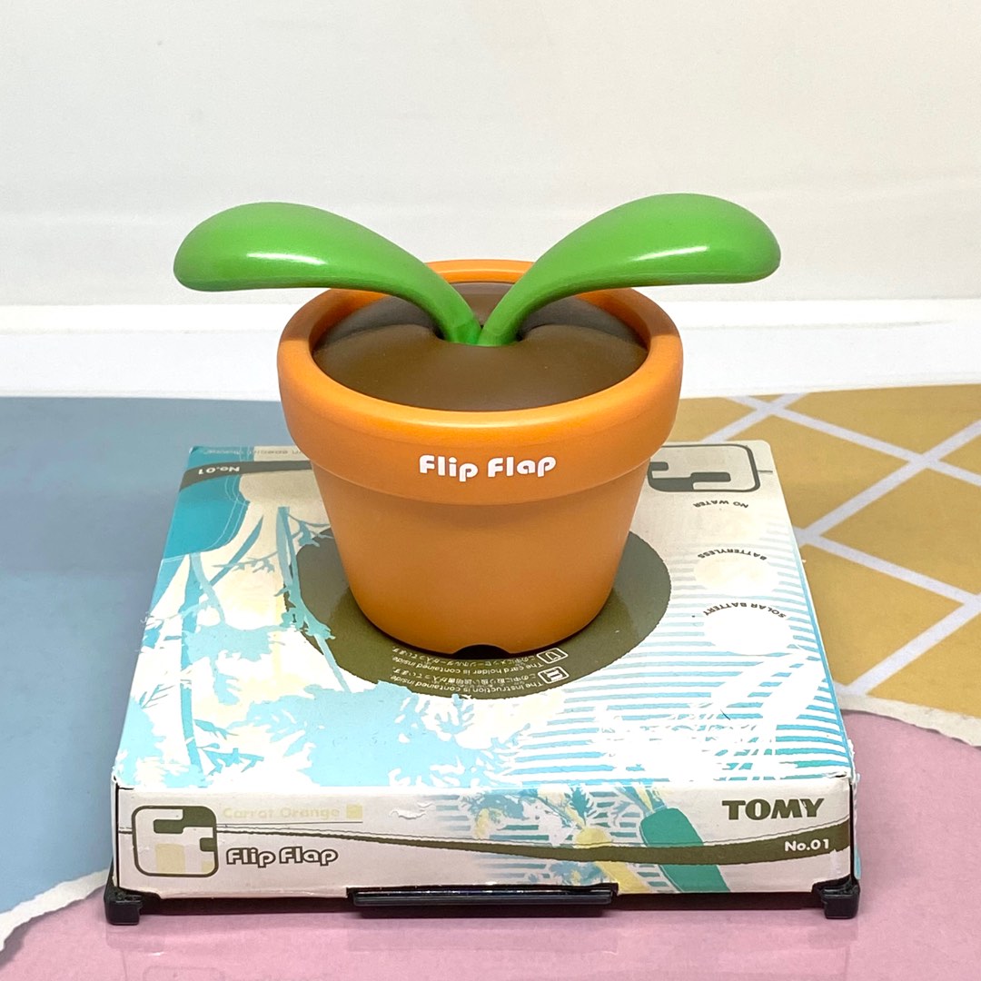 Flip Flap by Tomy Solar Powered Plant Desktop Display, Hobbies & Toys ...