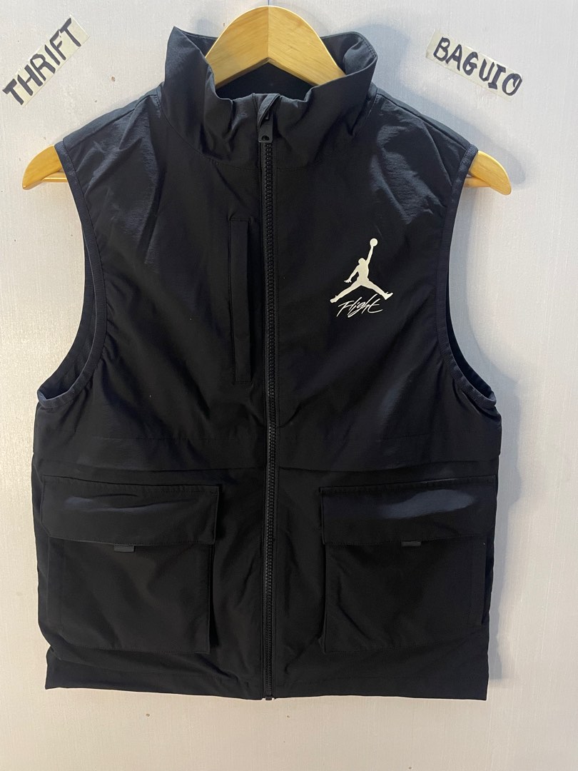 Jordan Vest Multi Pocket, Men's Fashion, Activewear on Carousell