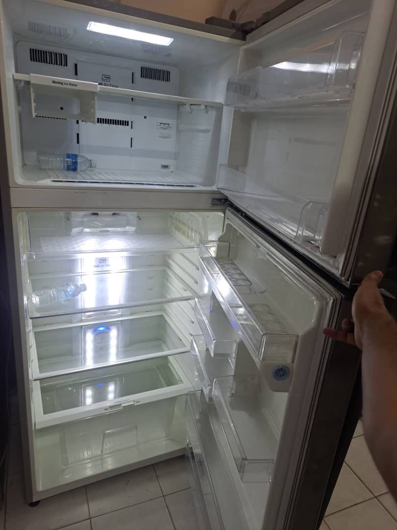 LG fridge freezer 2 door good condition one month warntey ada, TV ...