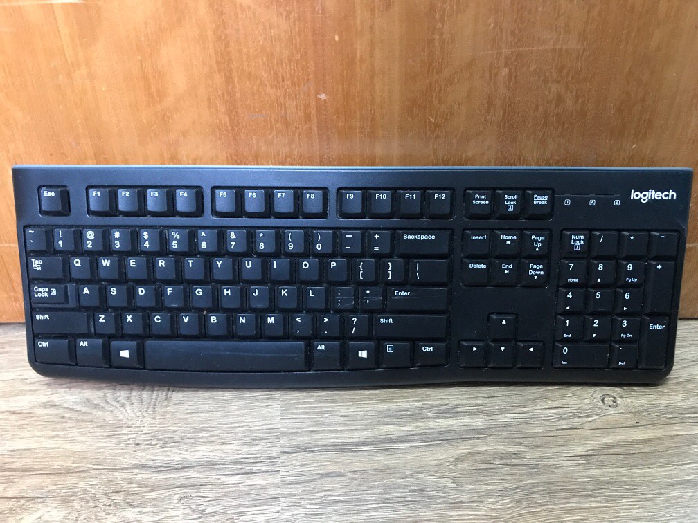Logitech YU0036 Keyboard, Computers & Tech, Parts & Accessories ...