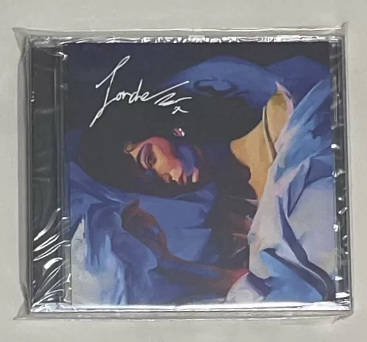 Lorde - Melodrama CD (SIGNED AND BOUGHT FROM OFFICIAL WEBSITE); NOTE ...