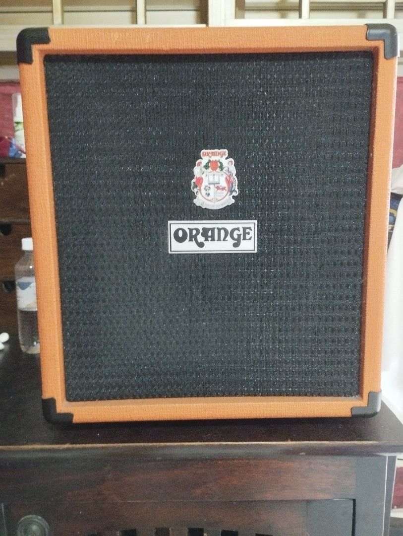 Orange crush 25 bass amp with built in tuner RM550, Hobbies & Toys ...