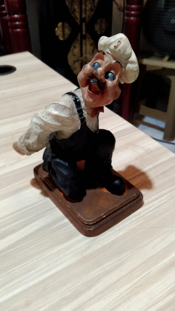 Patung Happy Koki Resin Kuno Jadul Antik, Antik, Pajangan di Carousell