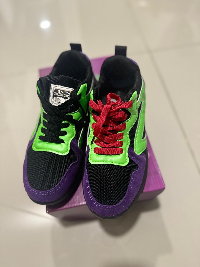 SNIIKA x PSIKO ( NEW ITEM), Women's Fashion, Footwear, Sneakers on ...