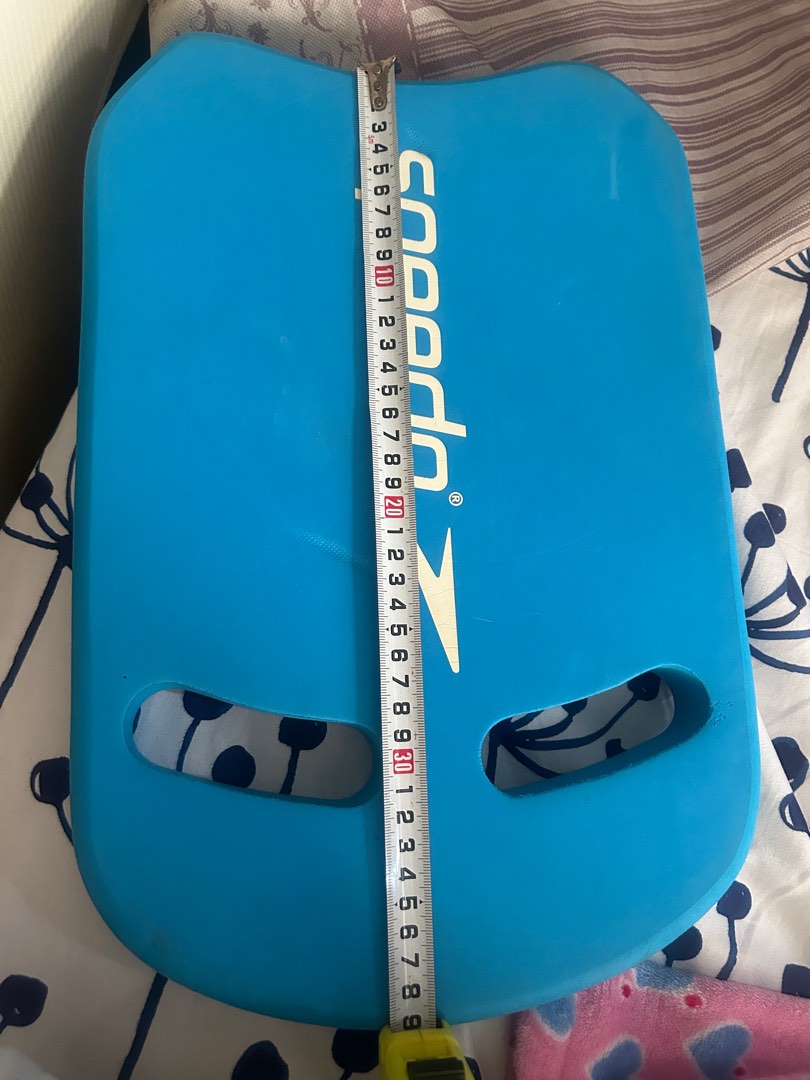 Speedo mini kick board, Sports Equipment, Sports & Games, Water Sports ...