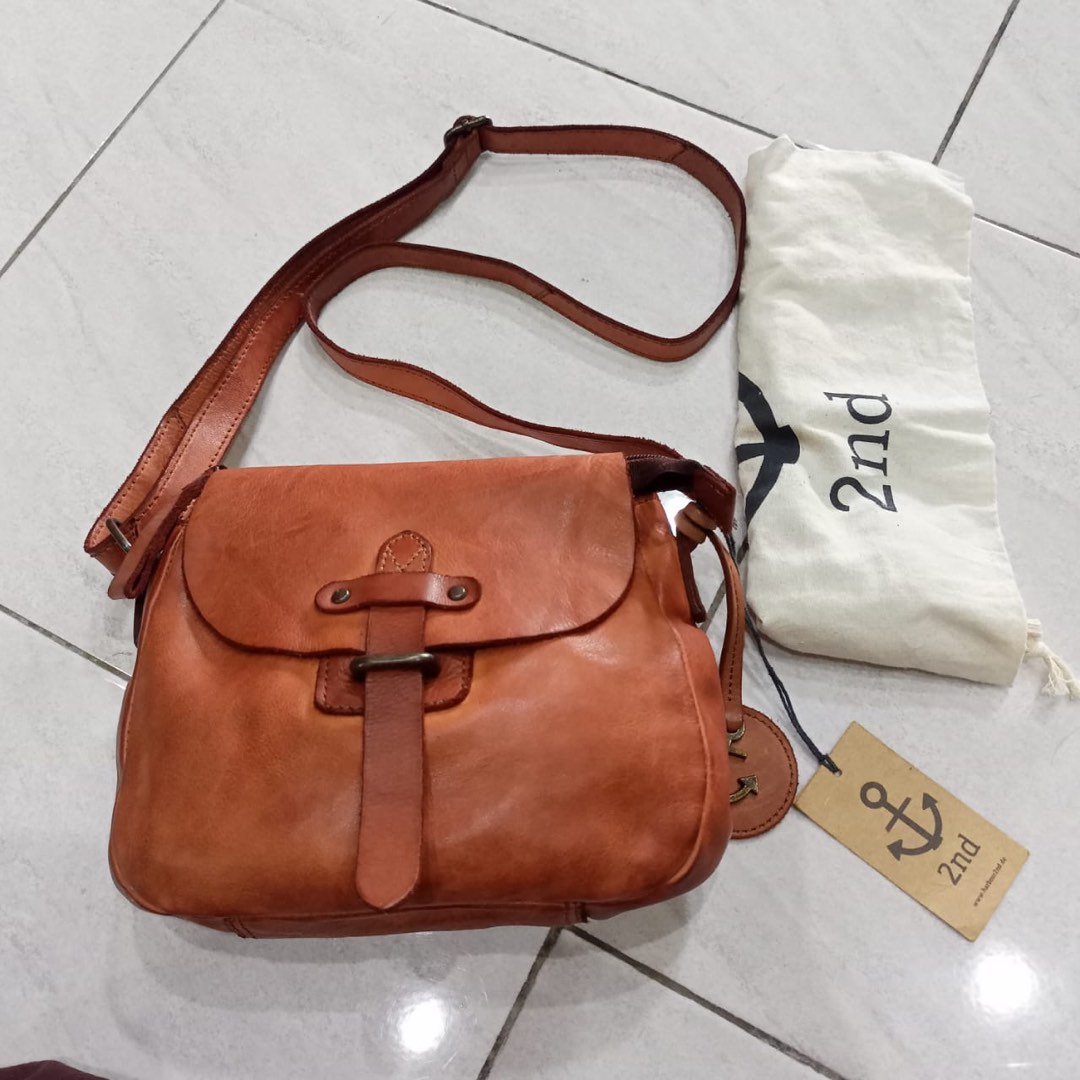 tas pl harbour, Fesyen Wanita, Tas & Dompet di Carousell