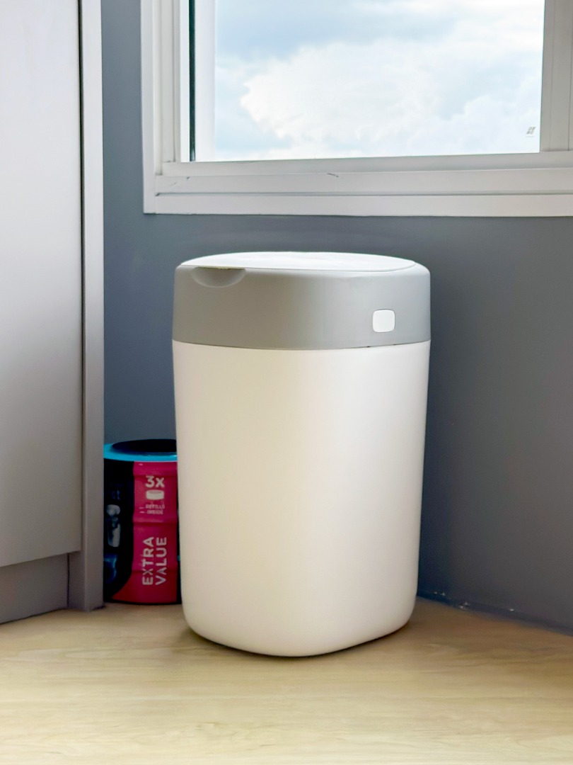 Tommee Tippee Sangenic Twist & Click Advanced Diaper Disposal Bin, Babies & Kids, Bathing ...