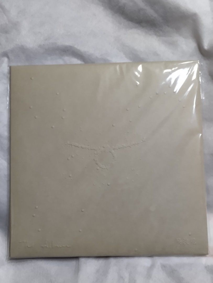 Juno Mak 麥浚龍 DMM 2張7吋黑膠 The Album: In the name of a father, 限量600張, 興趣及遊戲, 音樂、樂器 & 配件, 音樂與媒體 ...