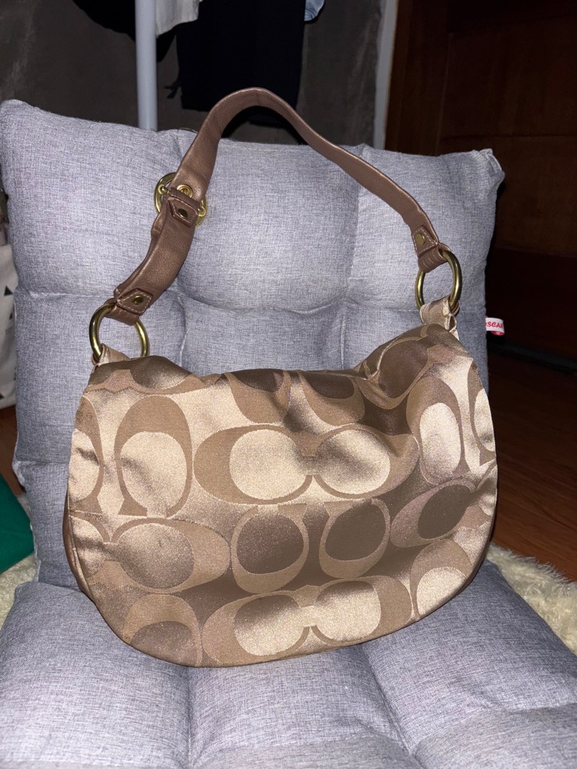 Coach Ali Signature Flap Shoulder Bag, Fesyen Wanita, Tas & Dompet di ...