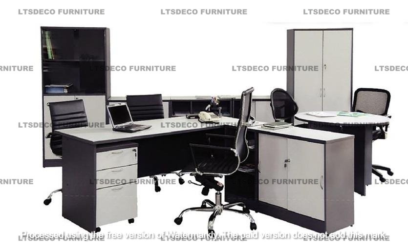COMPUTER TABLE /OFFICE PARTITION/ OFFICE FURNITURE, Furniture & Home ...