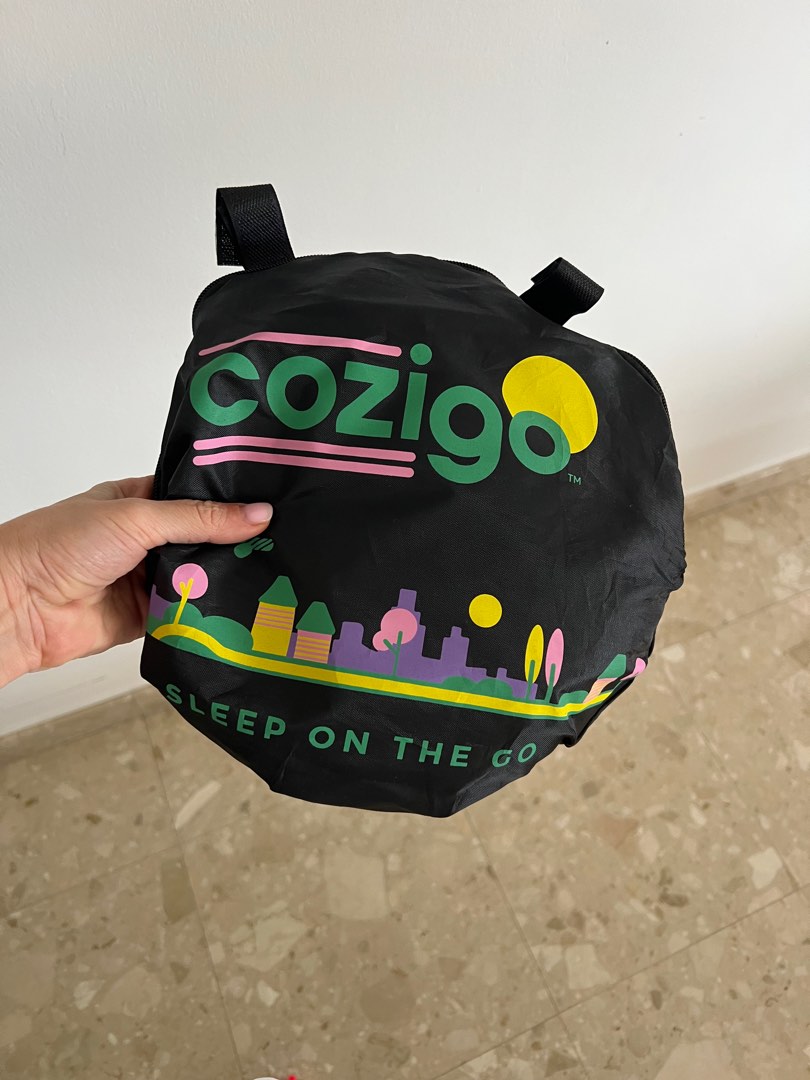 Cozigo portable blinder for kids, Babies & Kids, Going Out, Other ...