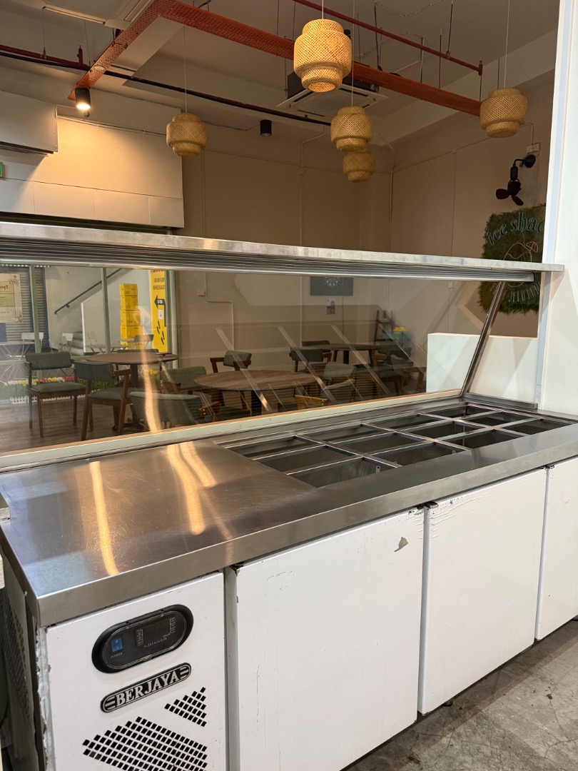 Display Topping Refrigerator/Chiller, TV & Home Appliances, Kitchen ...