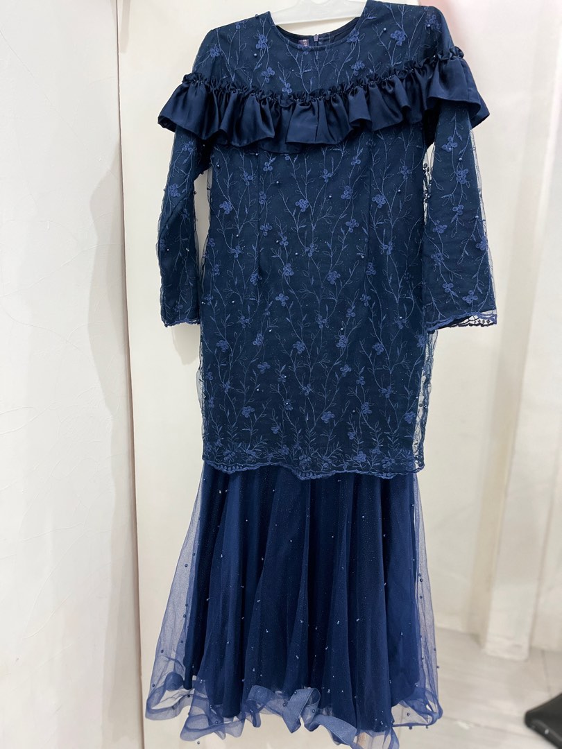 Dress tile by Izara Batik, Fesyen Wanita, Pakaian Wanita, Gaun & Rok di ...