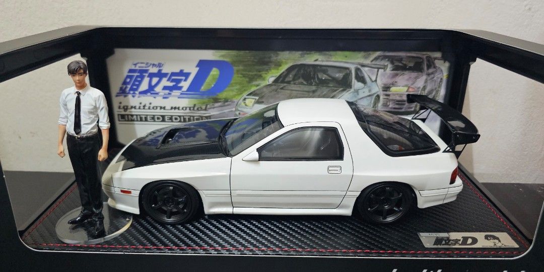 Ignition Model 1:18 "INITIAL D" Car Set with Figure (Toyota Sprinter ...