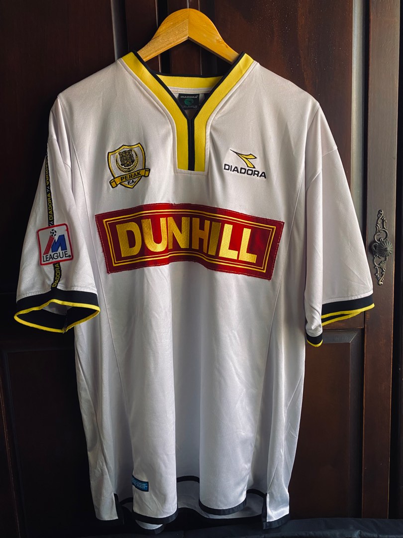 Jersey Vintage Perak 2002 Away, Men's Fashion, Activewear on Carousell