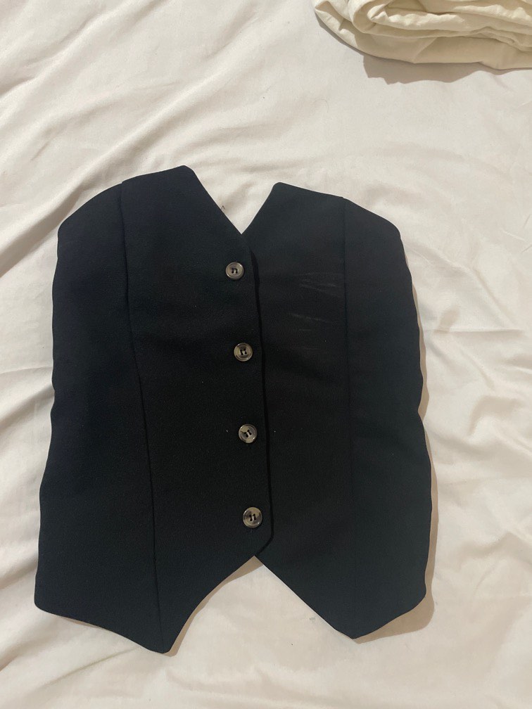 Kemben hitam, Fesyen Wanita, Pakaian Wanita, Atasan di Carousell