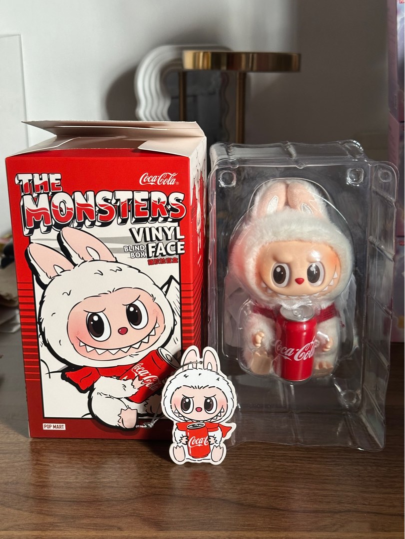 Labubu The Monsters Coca Cola x Labubu In Happy Factor (Seated ...