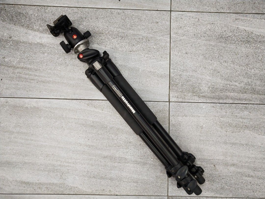 Manfrotto 190XPROB Tripod with 496RC2 Ball Head Made In Italy ...
