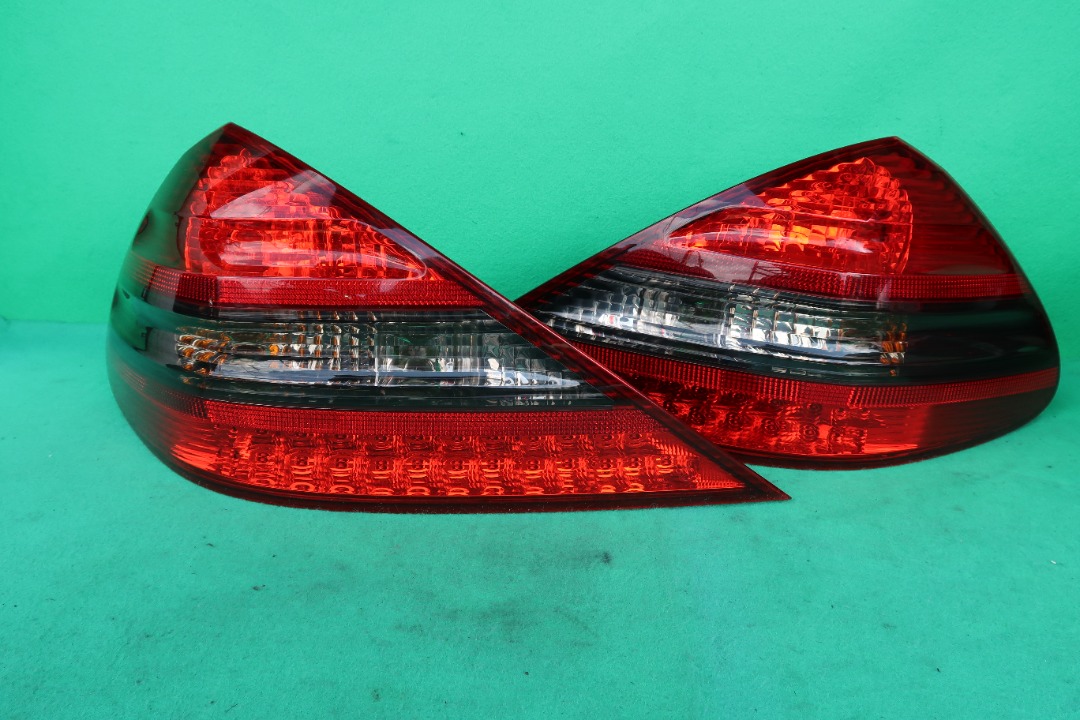 MERCEDES BENZ W230 SL TAIL LAMP, Auto Accessories on Carousell