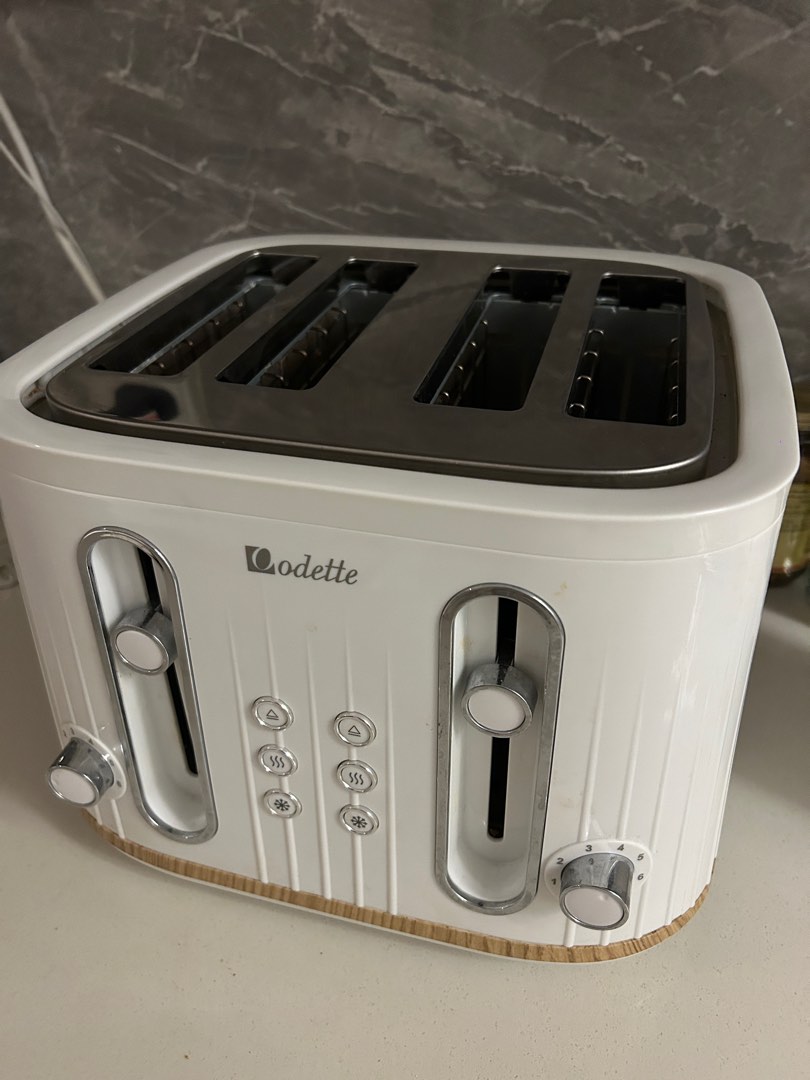 Odette George Series 4 slice toaster, TV & Home Appliances, Kitchen ...